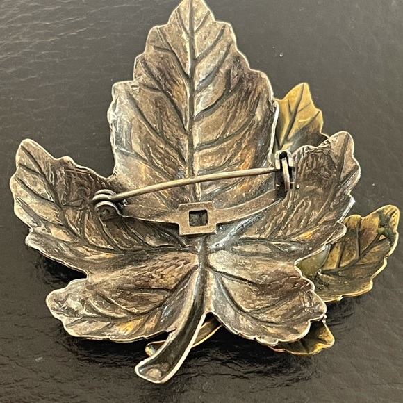 None | Accessories | Vintage Leaf Pin | Poshmark